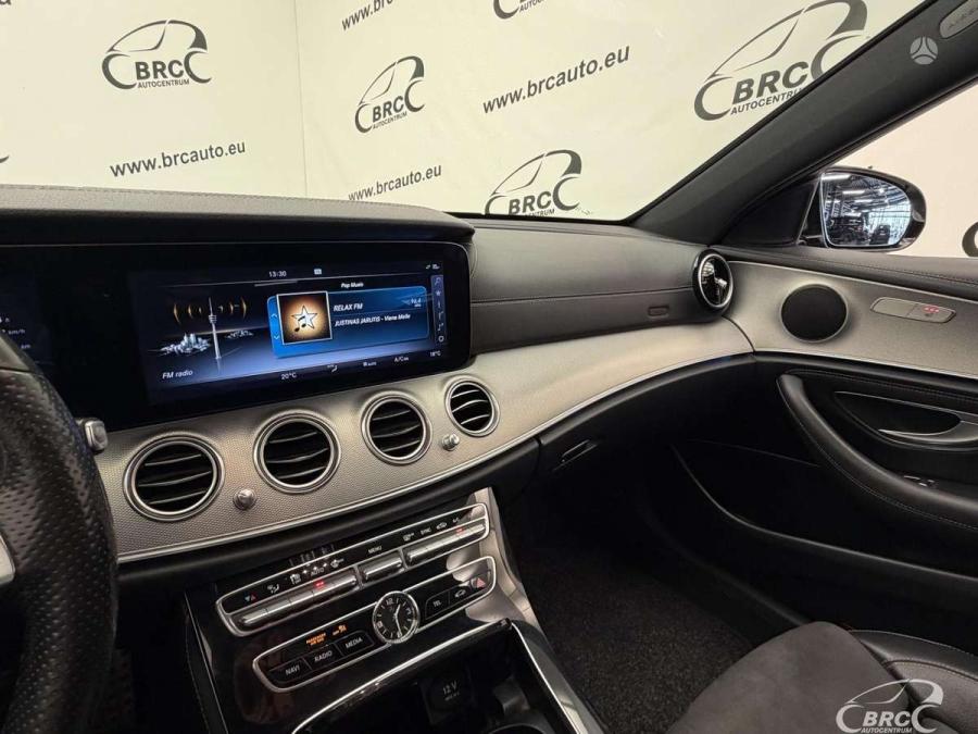 Pelēks Mercedes-Benz E 220 2016 Viļņa, ar dzinēja tilpumu 1.95 L un nobraukumu 362 tūkst. km par 13500 €, foto 29 vietnē AUTOMOTO.COM.LV