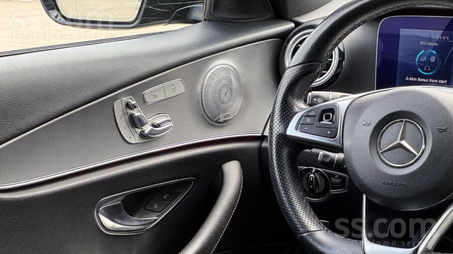 Pelēks Mercedes-Benz E 220 2016 Rīga, ar dzinēja tilpumu 2.00 L un nobraukumu 123 tūkst. km par 28500 €, foto 15 vietnē AUTOMOTO.COM.LV