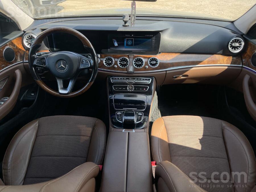 Серый Мерседес E 220 2016 в Огре, объемом двигателя 2.20 л и пробегом 202 тыс. км за 20500 €, фото 12 на AUTOMOTO.COM.LV