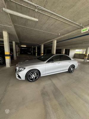 Серый Мерседес E 220 2016 в Паневежис, объемом двигателя 1.95 л и пробегом 187 тыс. км за 17700 €, фото 18 на AUTOMOTO.COM.LV