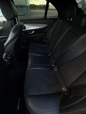 Pelēks Mercedes-Benz E 220 2016 Panevēža, ar dzinēja tilpumu 1.95 L un nobraukumu 418 tūkst. km par 14300 €, foto 10 vietnē AUTOMOTO.COM.LV