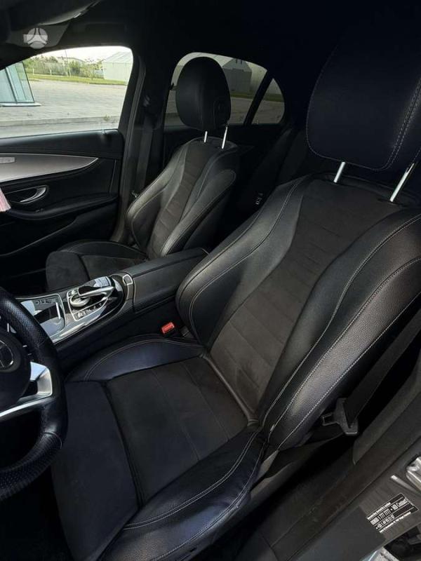 Mercedes-Benz E 220 2016 Panevēža vietnē Pelēks Mercedes-Benz E 220 2016 Panevēža, ar dzinēja tilpumu 1.95 L un nobraukumu 418 tūkst. km par 14300 €, foto 11 vietnē AUTOMOTO.COM.LV