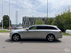 Серый Мерседес E 220 2017 в Вильнюс, объемом двигателя 2.00 л и пробегом 267 тыс. км за 15200 €, фото 7 на AUTOMOTO.COM.LV