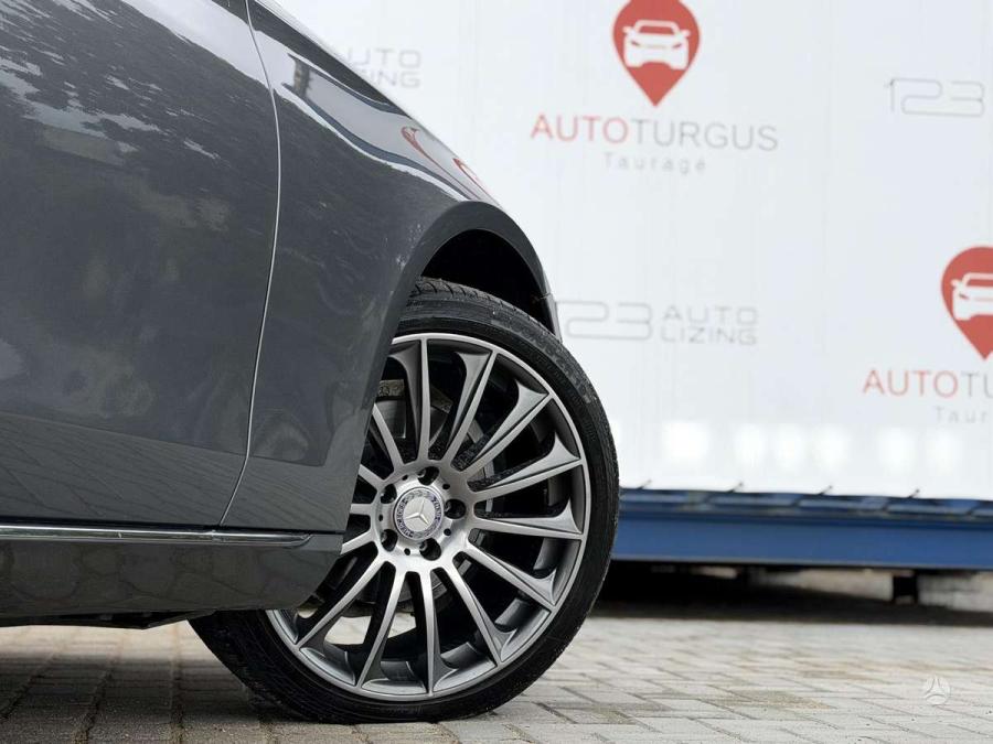Grey Mercedes-Benz E 220 2017 in Taurage, with an engine capacity of 1.95 L and mileage of 169 thousand km for 18800 €, photo 31 on AUTOMOTO.COM.LV