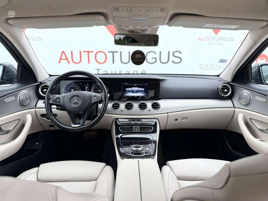 Grey Mercedes-Benz E 220 2017 in Taurage, with an engine capacity of 1.95 L and mileage of 169 thousand km for 18800 €, photo 45 on AUTOMOTO.COM.LV