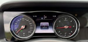 Grey Mercedes-Benz E 220 2017 in Taurage, with an engine capacity of 1.95 L and mileage of 169 thousand km for 18800 €, photo 52 on AUTOMOTO.COM.LV