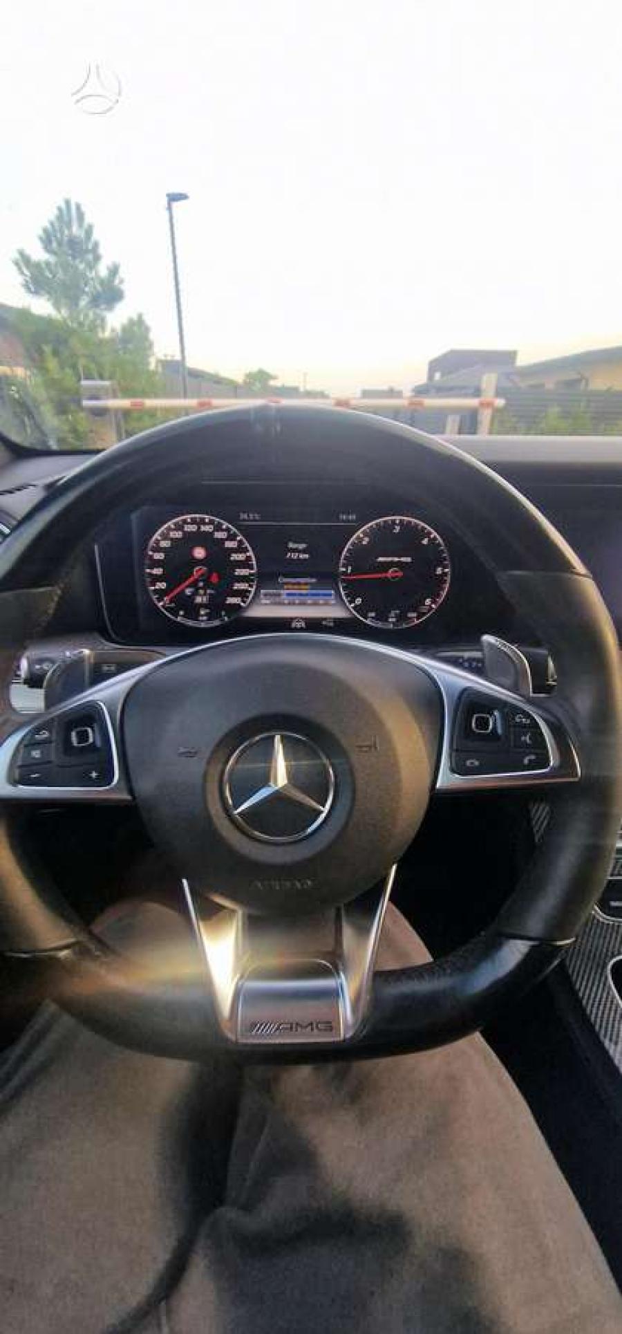 Grey Mercedes-Benz E 220 2017 in Kaunas, with an engine capacity of 1.95 L and mileage of 228 thousand km for 22999 €, photo 21 on AUTOMOTO.COM.LV
