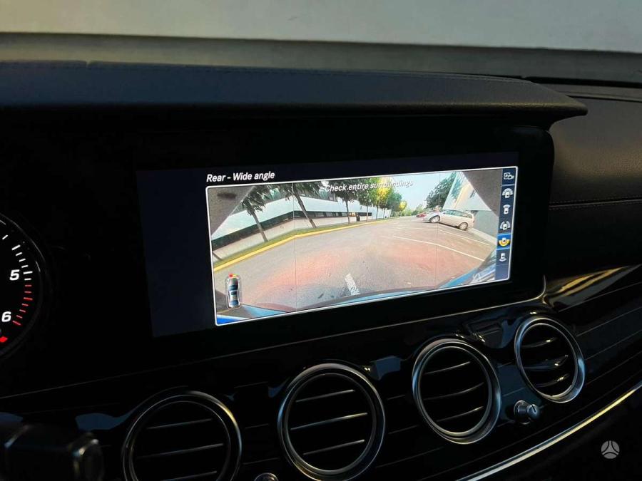 Серый Мерседес E 220 2017 в Каунас, объемом двигателя 1.95 л и пробегом 248 тыс. км за 16250 €, фото 30 на AUTOMOTO.COM.LV