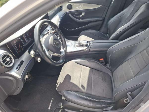 Pelēks Mercedes-Benz E 220 2017 Kauņa, ar dzinēja tilpumu 1.95 L un nobraukumu 377 tūkst. km par 16500 €, foto 7 vietnē AUTOMOTO.COM.LV