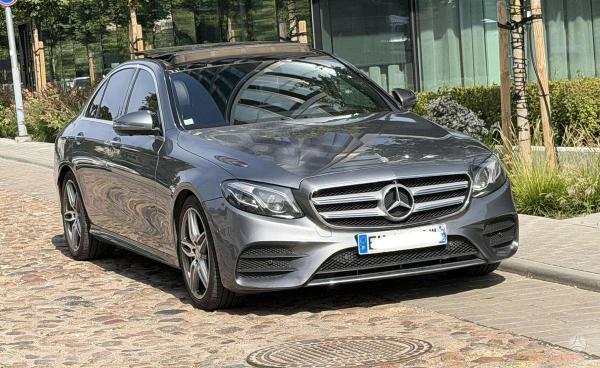 Pelēks Mercedes-Benz E 220 2017 Viļņa, ar dzinēja tilpumu 2.14 L un nobraukumu 260 tūkst. km par 16350 €, foto 3 vietnē AUTOMOTO.COM.LV