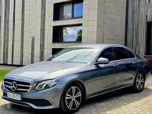 Pelēks Mercedes-Benz E 220 2018 Tauragė, ar dzinēja tilpumu 1.95 L un nobraukumu 318 tūkst. km par 12800 €, foto 3 vietnē AUTOMOTO.COM.LV