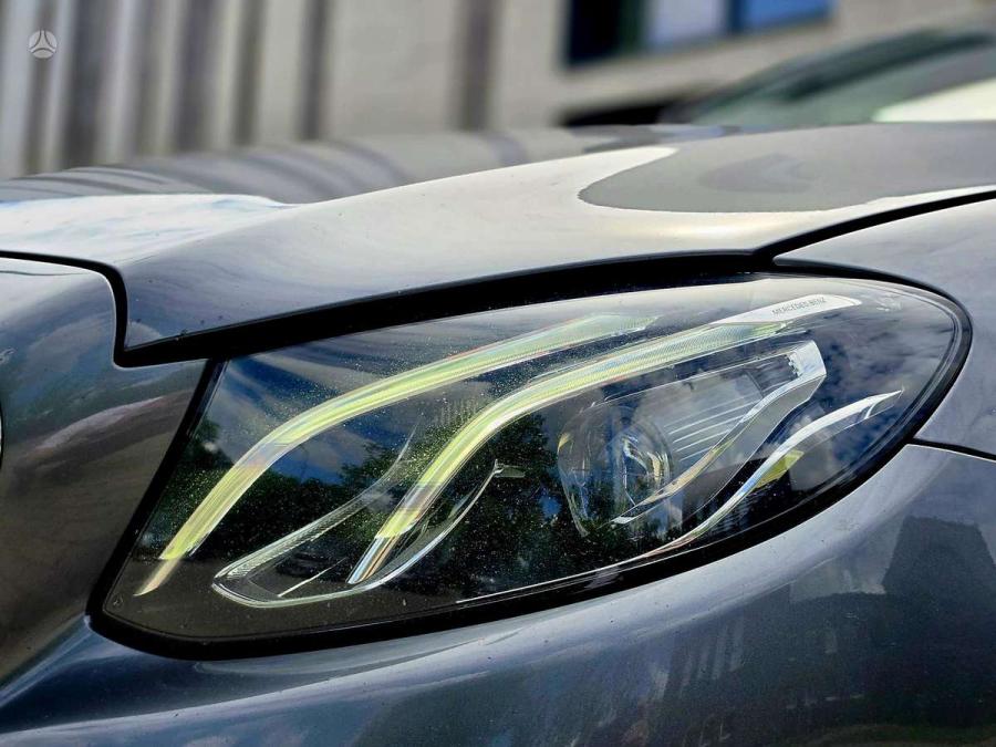 Pelēks Mercedes-Benz E 220 2018 Tauragė, ar dzinēja tilpumu 1.95 L un nobraukumu 318 tūkst. km par 12800 €, foto 12 vietnē AUTOMOTO.COM.LV