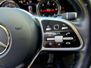 Pelēks Mercedes-Benz E 220 2018 Tauragė, ar dzinēja tilpumu 1.95 L un nobraukumu 318 tūkst. km par 12800 €, foto 19 vietnē AUTOMOTO.COM.LV