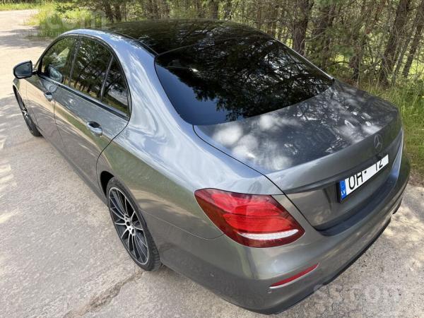 Grey Mercedes-Benz E 220 2018 in Daugavpils, with an engine capacity of 2.00 L and mileage of 210 thousand km for 24400 €, photo 7 on AUTOMOTO.COM.LV