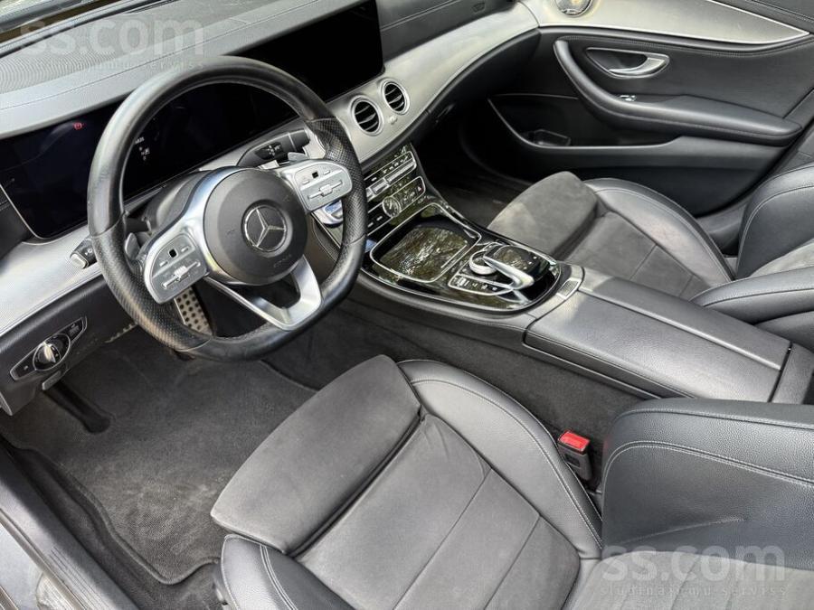 Серый Мерседес E 220 2018 в Даугавпилс, объемом двигателя 2.00 л и пробегом 210 тыс. км за 24400 €, фото 17 на AUTOMOTO.COM.LV