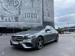 Pelēks Mercedes-Benz E 220 2018 Kauņa, ar dzinēja tilpumu 1.95 L un nobraukumu 262 tūkst. km par 22450 €, foto  vietnē AUTOMOTO.COM.LV