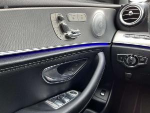 Pelēks Mercedes-Benz E 220 2018 Kauņa, ar dzinēja tilpumu 1.95 L un nobraukumu 262 tūkst. km par 22450 €, foto 10 vietnē AUTOMOTO.COM.LV