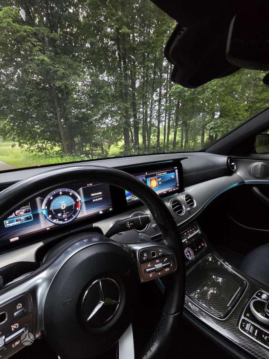 Pelēks Mercedes-Benz E 220 2018 Kauņa, ar dzinēja tilpumu 1.95 L un nobraukumu 262 tūkst. km par 22450 €, foto 17 vietnē AUTOMOTO.COM.LV
