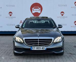 Серый Мерседес E 220 2018 в Таураге, объемом двигателя 1.95 л и пробегом 299 тыс. км за 14900 €, фото 7 на AUTOMOTO.COM.LV