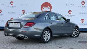 Серый Мерседес E 220 2018 в Таураге, объемом двигателя 1.95 л и пробегом 299 тыс. км за 14900 €, фото 21 на AUTOMOTO.COM.LV