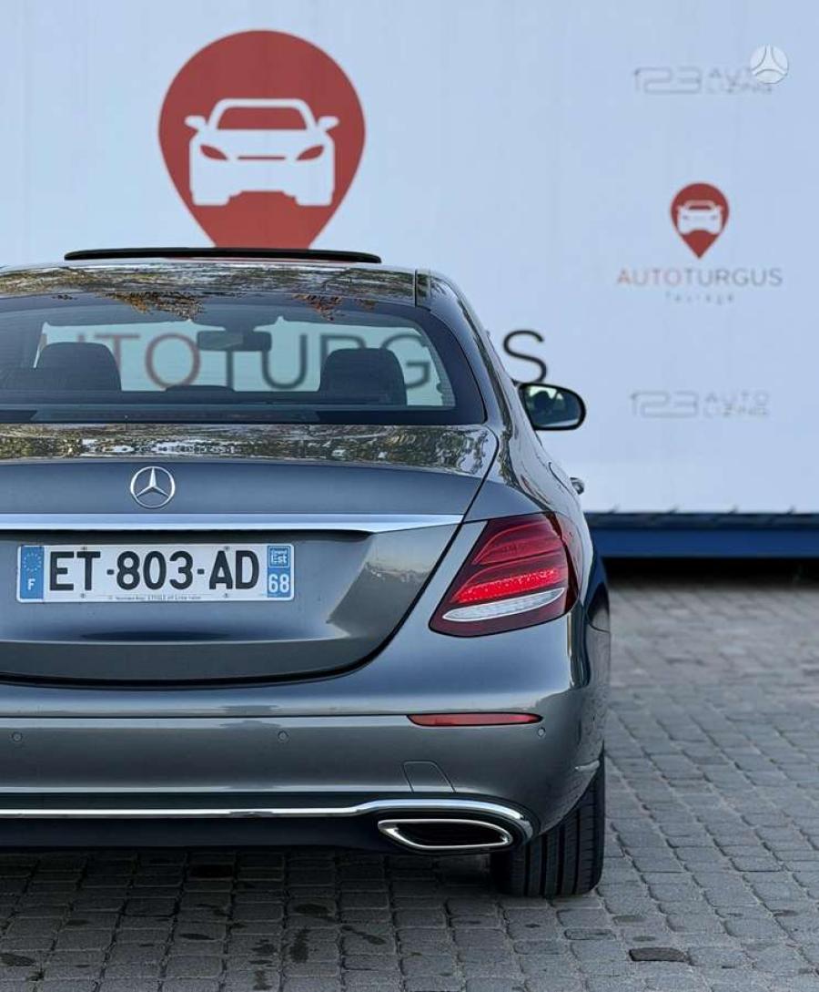 Серый Мерседес E 220 2018 в Таураге, объемом двигателя 1.95 л и пробегом 299 тыс. км за 14900 €, фото 26 на AUTOMOTO.COM.LV