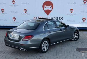 Серый Мерседес E 220 2018 в Таураге, объемом двигателя 1.95 л и пробегом 299 тыс. км за 14900 €, фото 27 на AUTOMOTO.COM.LV