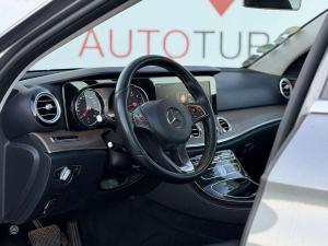 Серый Мерседес E 220 2018 в Таураге, объемом двигателя 1.95 л и пробегом 299 тыс. км за 14900 €, фото 50 на AUTOMOTO.COM.LV