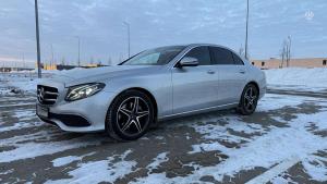 Pelēks Mercedes-Benz E 220 2019 Kauņa, ar dzinēja tilpumu 1.95 L un nobraukumu 138 tūkst. km par 24499 €, foto 4 vietnē AUTOMOTO.COM.LV