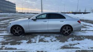 Pelēks Mercedes-Benz E 220 2019 Kauņa, ar dzinēja tilpumu 1.95 L un nobraukumu 138 tūkst. km par 24499 €, foto 10 vietnē AUTOMOTO.COM.LV