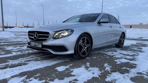 Pelēks Mercedes-Benz E 220 2019 Kauņa, ar dzinēja tilpumu 1.95 L un nobraukumu 138 tūkst. km par 24499 €, foto 13 vietnē AUTOMOTO.COM.LV