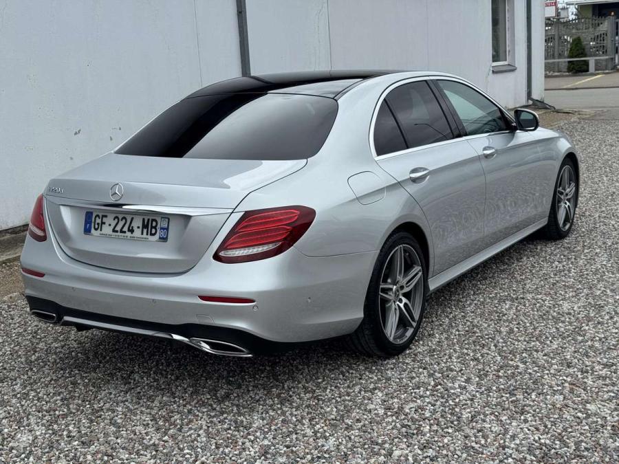 Pelēks Mercedes-Benz E 220 2019 Tauragė, ar dzinēja tilpumu 2.00 L un nobraukumu 400 tūkst. km par 14500 €, foto 7 vietnē AUTOMOTO.COM.LV