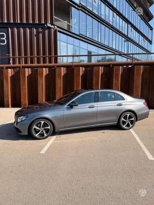 Pelēks Mercedes-Benz E 220 2019 Kauņa, ar dzinēja tilpumu 2.20 L un nobraukumu 172 tūkst. km par 16450 €, foto 6 vietnē AUTOMOTO.COM.LV