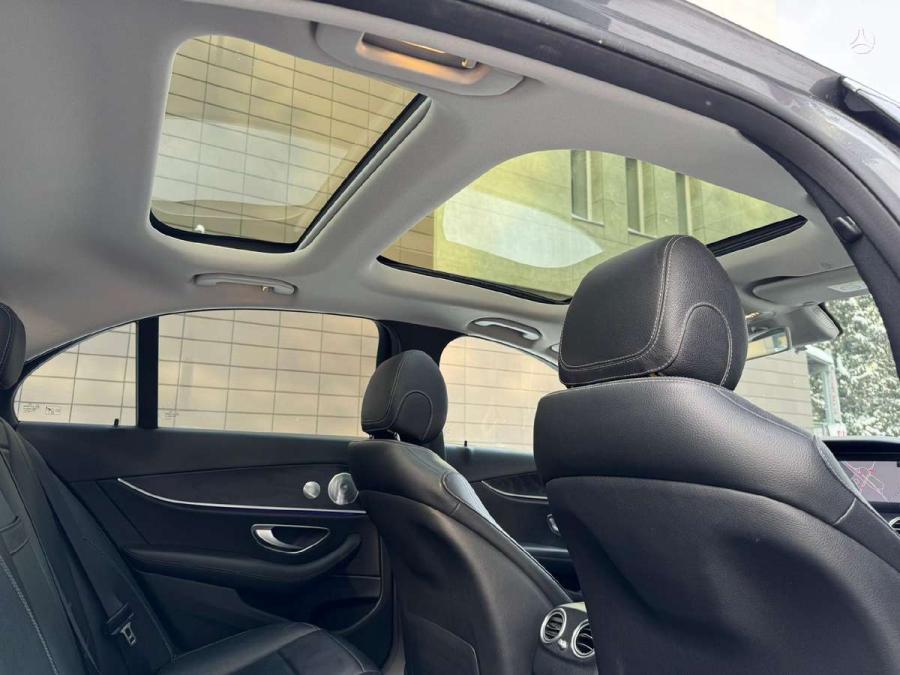 Pelēks Mercedes-Benz E 220 2020 Viļņa, ar dzinēja tilpumu 2.20 L un nobraukumu 281 tūkst. km par 15700 €, foto 13 vietnē AUTOMOTO.COM.LV