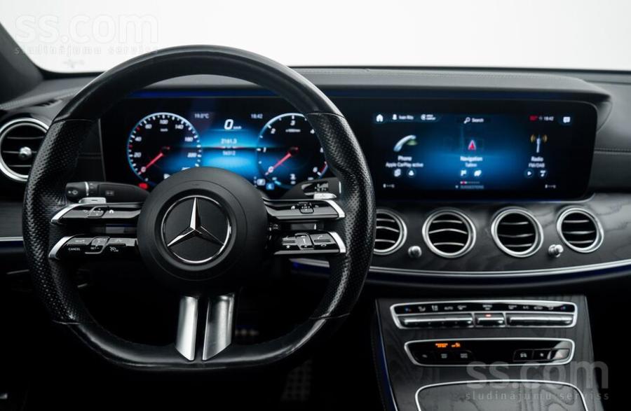 Серый Мерседес E 220 2020 в Таллин, объемом двигателя 2.00 л и пробегом 56 тыс. км за 39900 €, фото 8 на AUTOMOTO.COM.LV