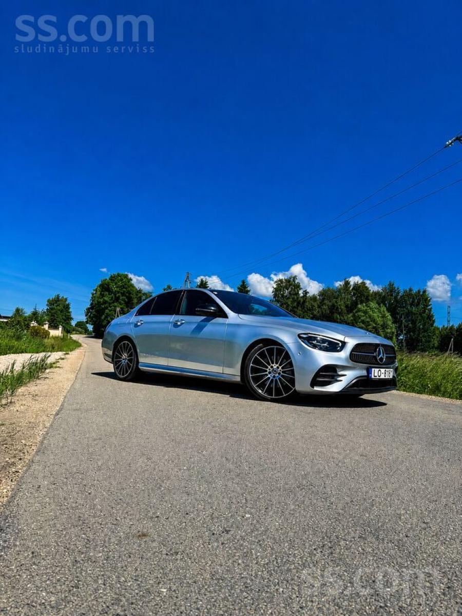 Pelēks Mercedes-Benz E 220 2022 Rīga, ar dzinēja tilpumu 2.00 L un nobraukumu 83 tūkst. km par 39000 €, foto 4 vietnē AUTOMOTO.COM.LV
