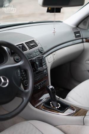 Серый Мерседес E 220 2024 в Утена, объемом двигателя 2.20 л и пробегом 257 тыс. км за 1500 €, фото 7 на AUTOMOTO.COM.LV