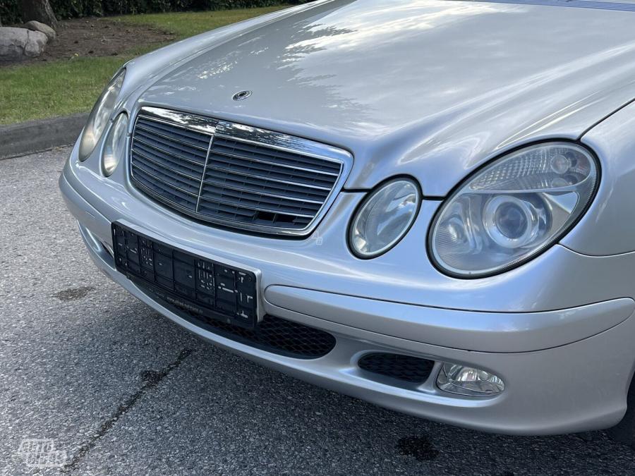 Grey Mercedes-Benz E 220 2003 in Kedainiai, with an engine capacity of 2.20 L and mileage of 279 thousand km for 2699 €, photo 9 on AUTOMOTO.COM.LV
