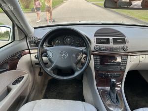Grey Mercedes-Benz E 220 2003 in Kedainiai, with an engine capacity of 2.20 L and mileage of 279 thousand km for 2699 €, photo 14 on AUTOMOTO.COM.LV