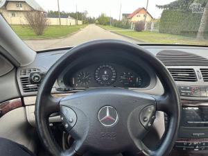 Grey Mercedes-Benz E 220 2003 in Kedainiai, with an engine capacity of 2.20 L and mileage of 279 thousand km for 2699 €, photo 22 on AUTOMOTO.COM.LV