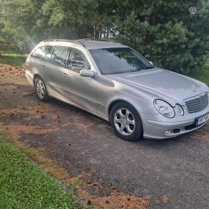 Grey Mercedes-Benz E 220 2003 in Marijampole, with an engine capacity of 2.20 L and mileage of 311 thousand km for 2350 €, photo 4 on AUTOMOTO.COM.LV