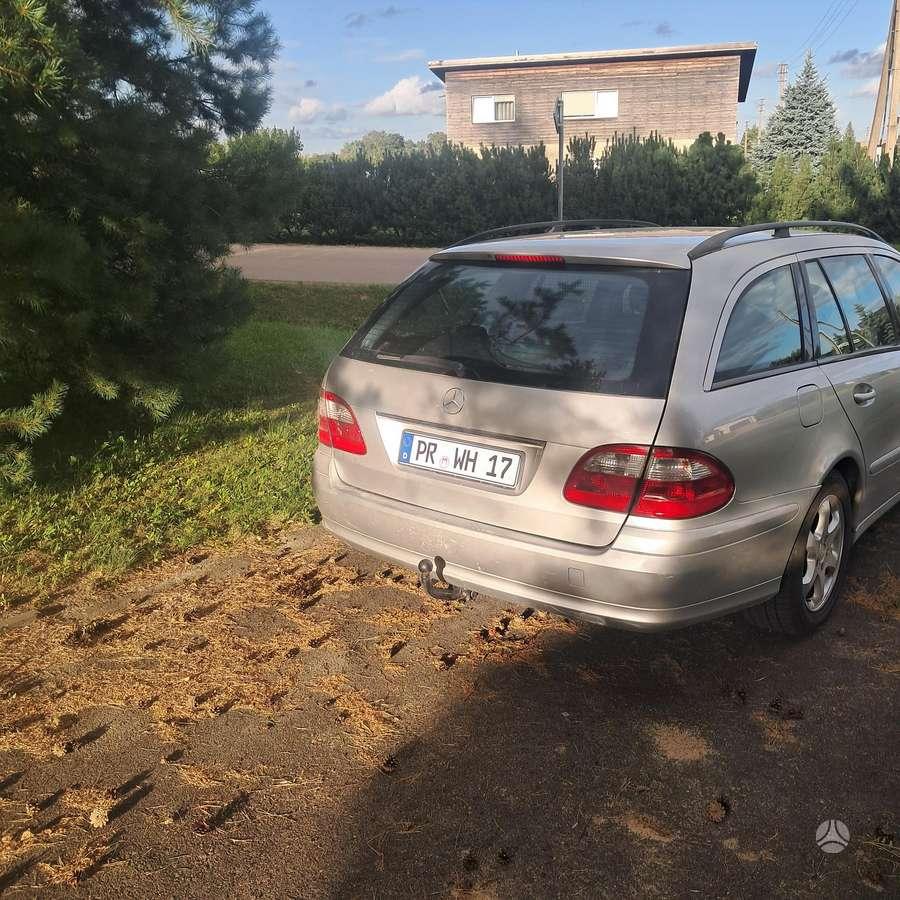 Grey Mercedes-Benz E 220 2003 in Marijampole, with an engine capacity of 2.20 L and mileage of 311 thousand km for 2350 €, photo 7 on AUTOMOTO.COM.LV