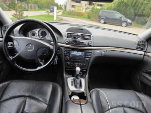 Серый Мерседес E 220 2003 в Даугавпилс, объемом двигателя 2.20 л и пробегом 375 тыс. км за 2200 €, фото 8 на AUTOMOTO.COM.LV