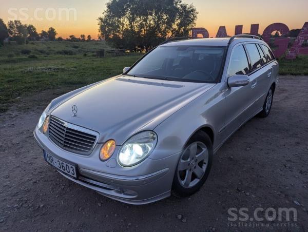 Pelēks Mercedes-Benz E 220 2004 Daugavpils, ar dzinēja tilpumu 2.20 L un nobraukumu 319 tūkst. km par 3200 €, foto 9 vietnē AUTOMOTO.COM.LV
