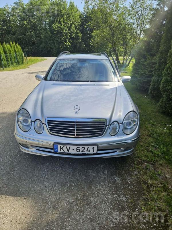 Серый Мерседес E 220 2004 в Вентспилс, объемом двигателя 2.20 л и пробегом 268 тыс. км за 3000 €, фото 1 на AUTOMOTO.COM.LV