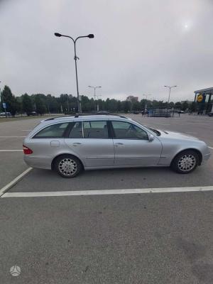 Pelēks Mercedes-Benz E 220 2004 Klaipėda, ar dzinēja tilpumu 2.15 L un nobraukumu 370 tūkst. km par 2400 €, foto 8 vietnē AUTOMOTO.COM.LV