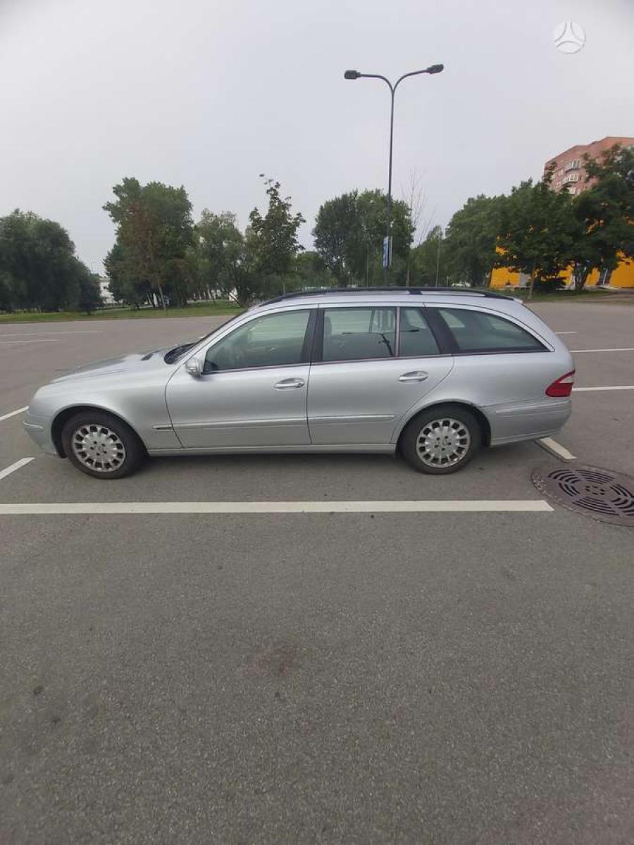 Pelēks Mercedes-Benz E 220 2004 Klaipėda, ar dzinēja tilpumu 2.15 L un nobraukumu 370 tūkst. km par 2400 €, foto 11 vietnē AUTOMOTO.COM.LV