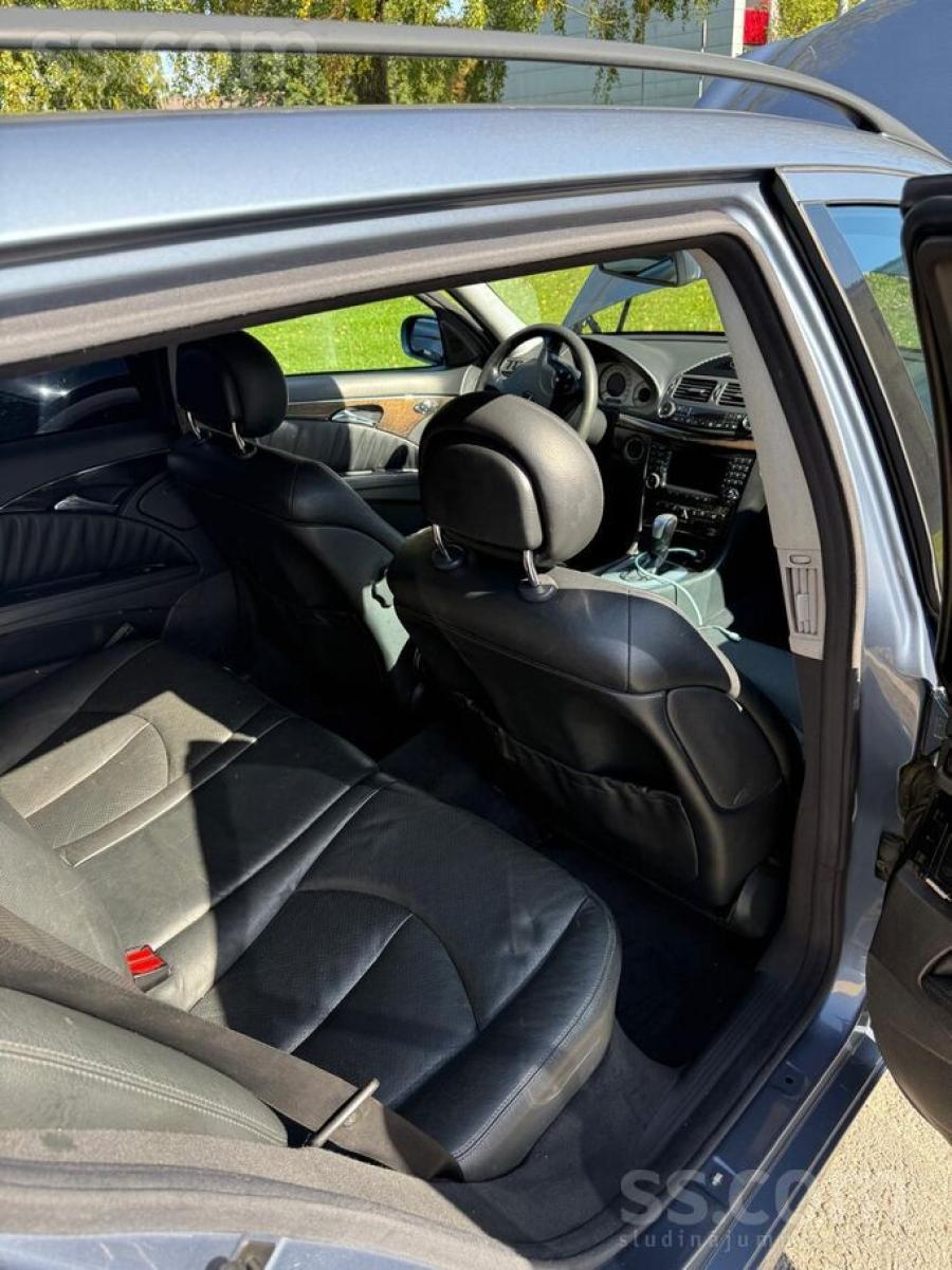 Grey Mercedes-Benz E 220 2004 in Riga, with an engine capacity of 2.20 L and mileage of 316 thousand km for 2800 €, photo 6 on AUTOMOTO.COM.LV