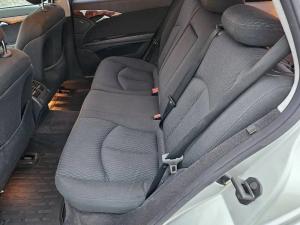 Pelēks Mercedes-Benz E 220 2005 Jēkabpils, ar dzinēja tilpumu 2.20 L un nobraukumu 291 tūkst. km par 2150 €, foto 9 vietnē AUTOMOTO.COM.LV