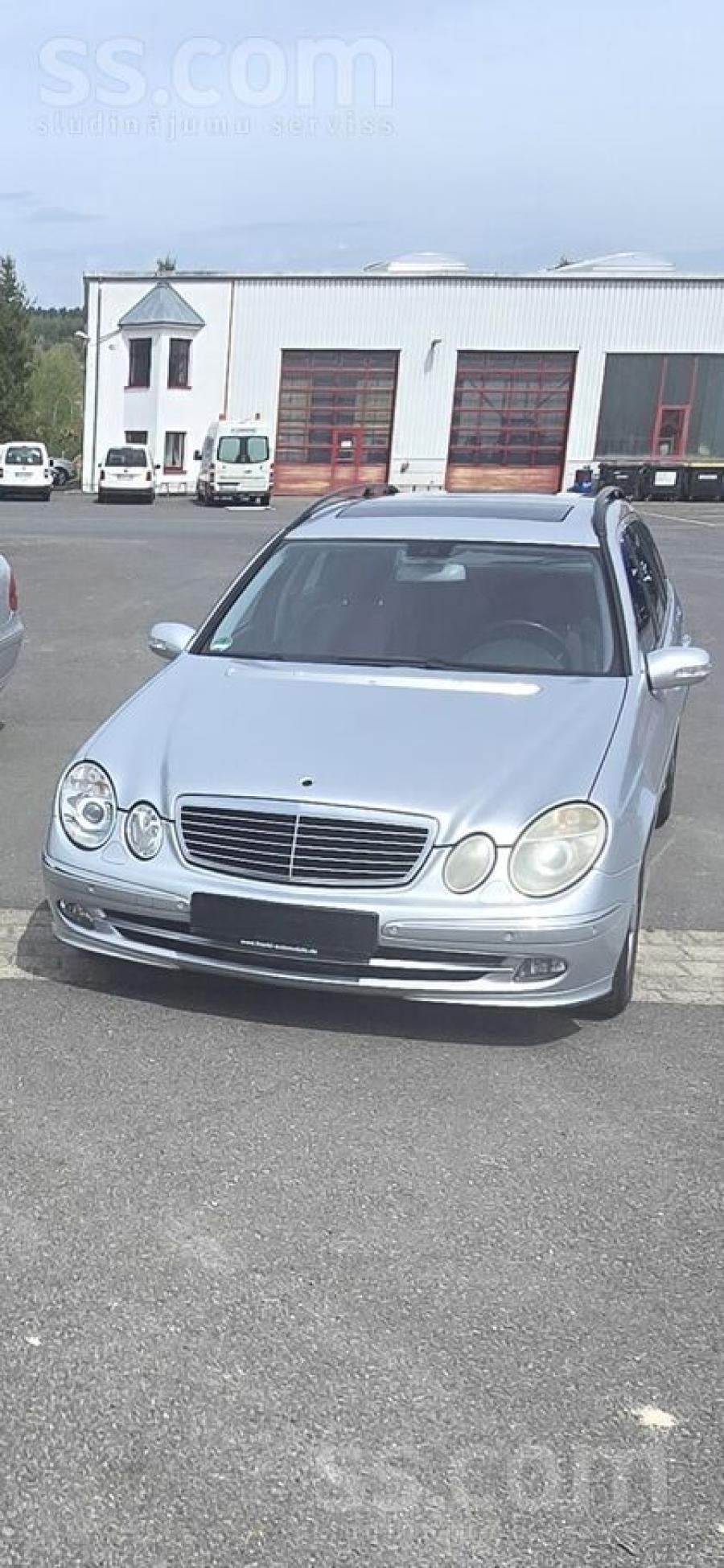 Grey Mercedes-Benz E 220 2005 in Madona, with an engine capacity of 2.20 L and mileage of 320 thousand km for 2500 €, photo 5 on AUTOMOTO.COM.LV