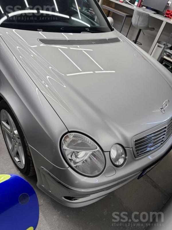 Pelēks Mercedes-Benz E 220 2005 Daugavpils, ar dzinēja tilpumu 2.20 L un nobraukumu 390 tūkst. km par 5300 €, foto 11 vietnē AUTOMOTO.COM.LV
